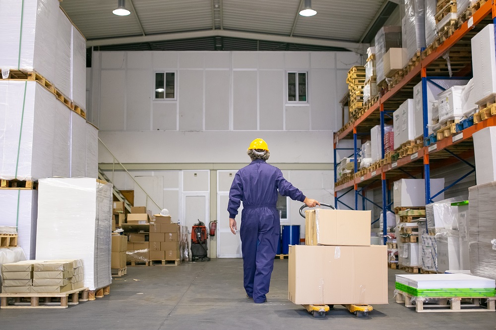 Warehouse Cleanout Service in Barrie – Easy Online Quotes!